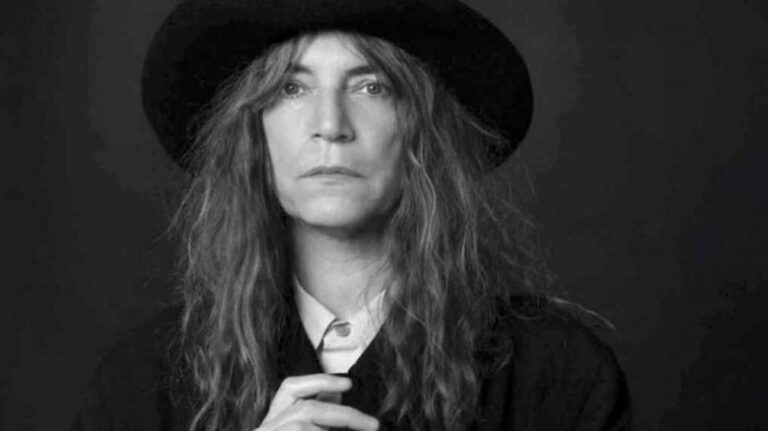 8 Best Songs of Patti Smith according to UachateC