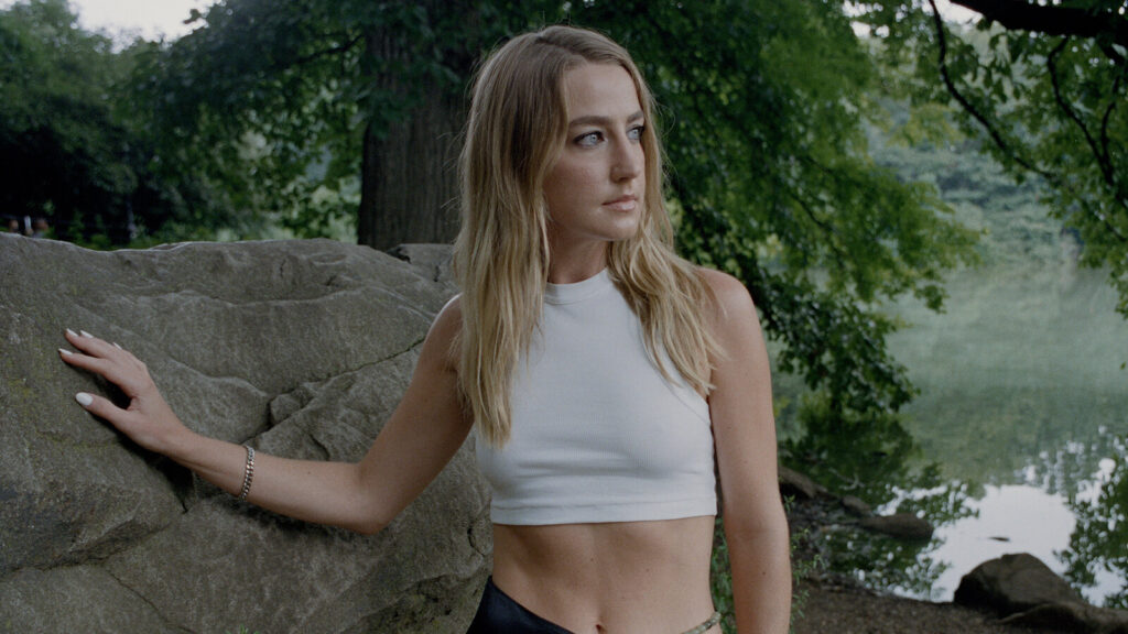 The 10 Most Beautiful Country Singers of 2023